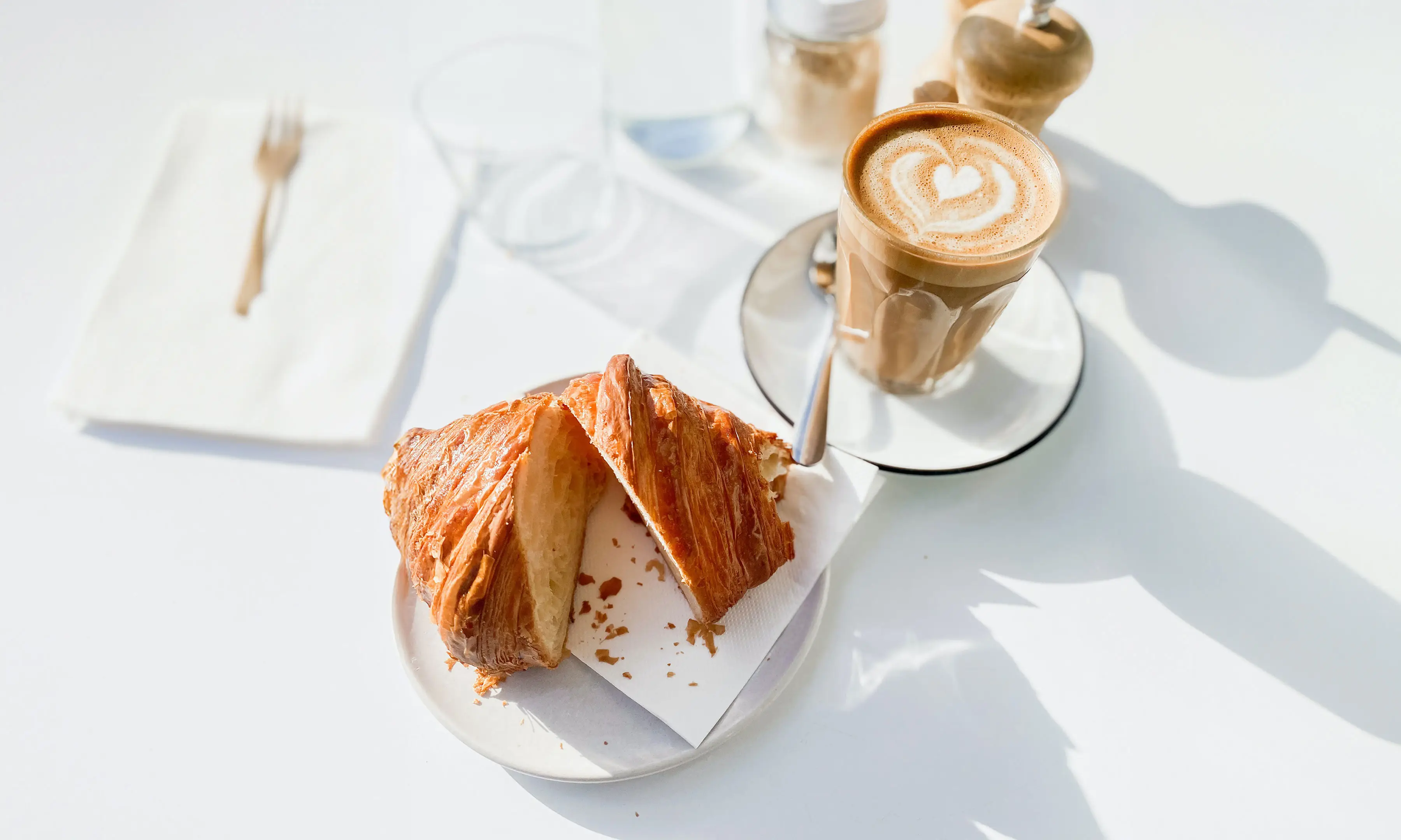 Mouthwatering Food and Exquisite Beverages | Lulu Cafe®